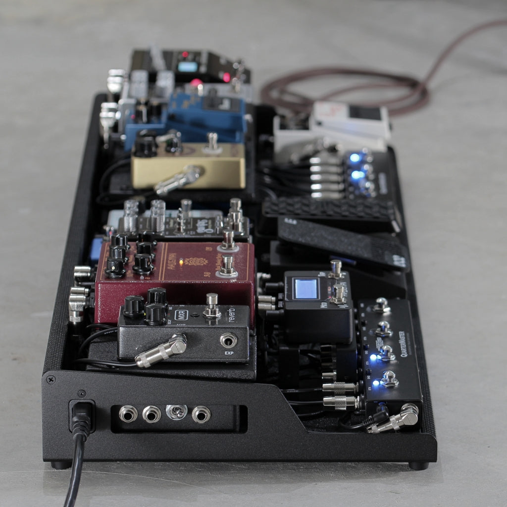 Helweg Design | Custom Pedalboard Portfolio 2020